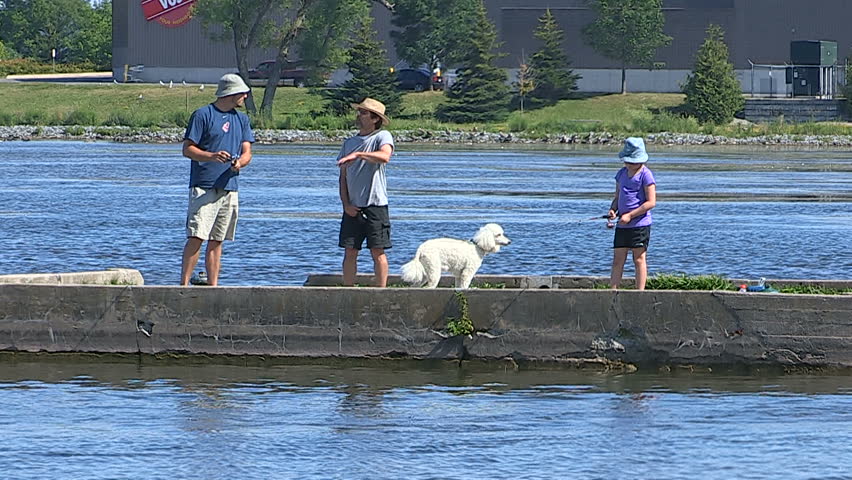Port Perry, Ontario, Canada July 2013 Tourists And Boaters Enjoying Hot ...
