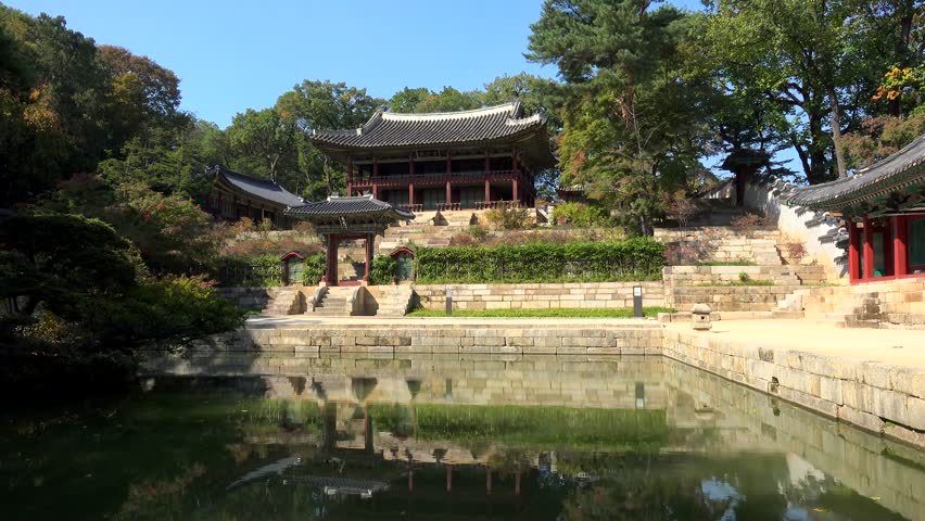 Black Dragon Pool. It's A Famous Pond In The Scenic Jade Spring Park ...
