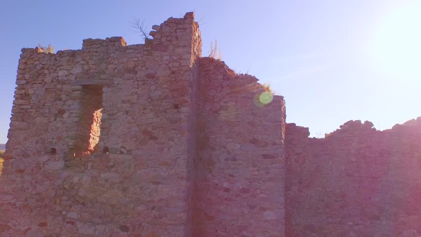 Aerial Shot of Fortress Koznik วิดีโอสต็อก (ปลอดค่าลิขสิทธิ์ 100% ...
