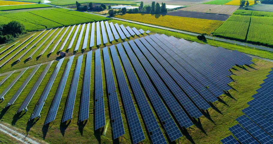Solar Panel Farm Seen From Above, Filmed By Drone 库存影片视频 28970470 ...