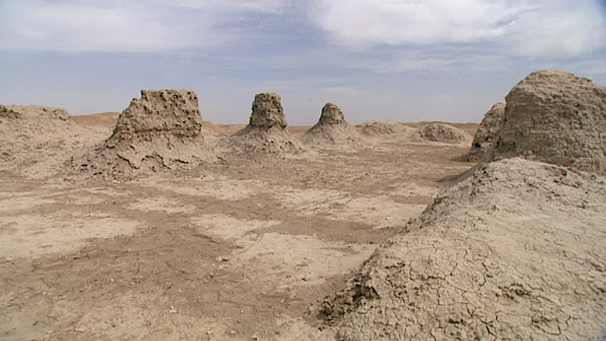 WARKA, IRAQ - CIRCA 2002: WIDE SHOT Of Ziggurat With Stone-Cone Temple ...