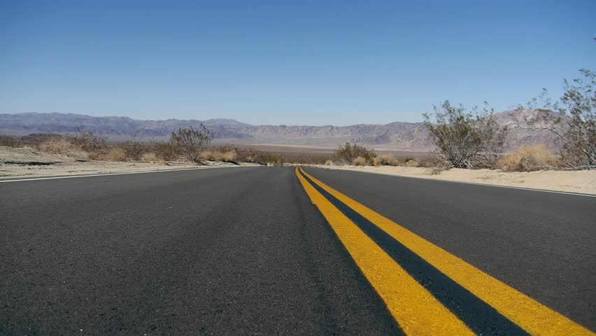 วิดีโอสต็อกของ a left-to-right, low-to-ground dolly-shot on the ...