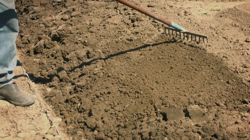 TELL EL MUQAYYAR, IRAQ - CIRCA 2002: Archaeological Site Ur. Woolley's ...