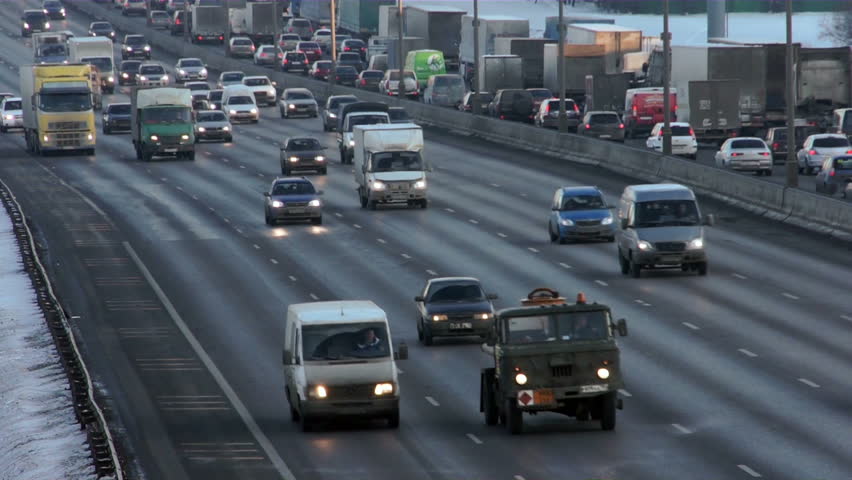 Cars Driving In Traffic Jam On 405 Freeway In Los Angeles, California ...